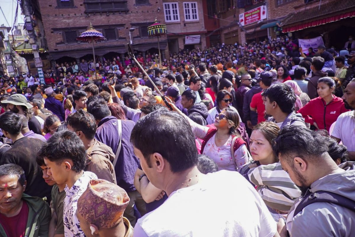 'Sindoor Jatra' celebration in Madhyapur Thimi (Photos) | Nepal Views ...