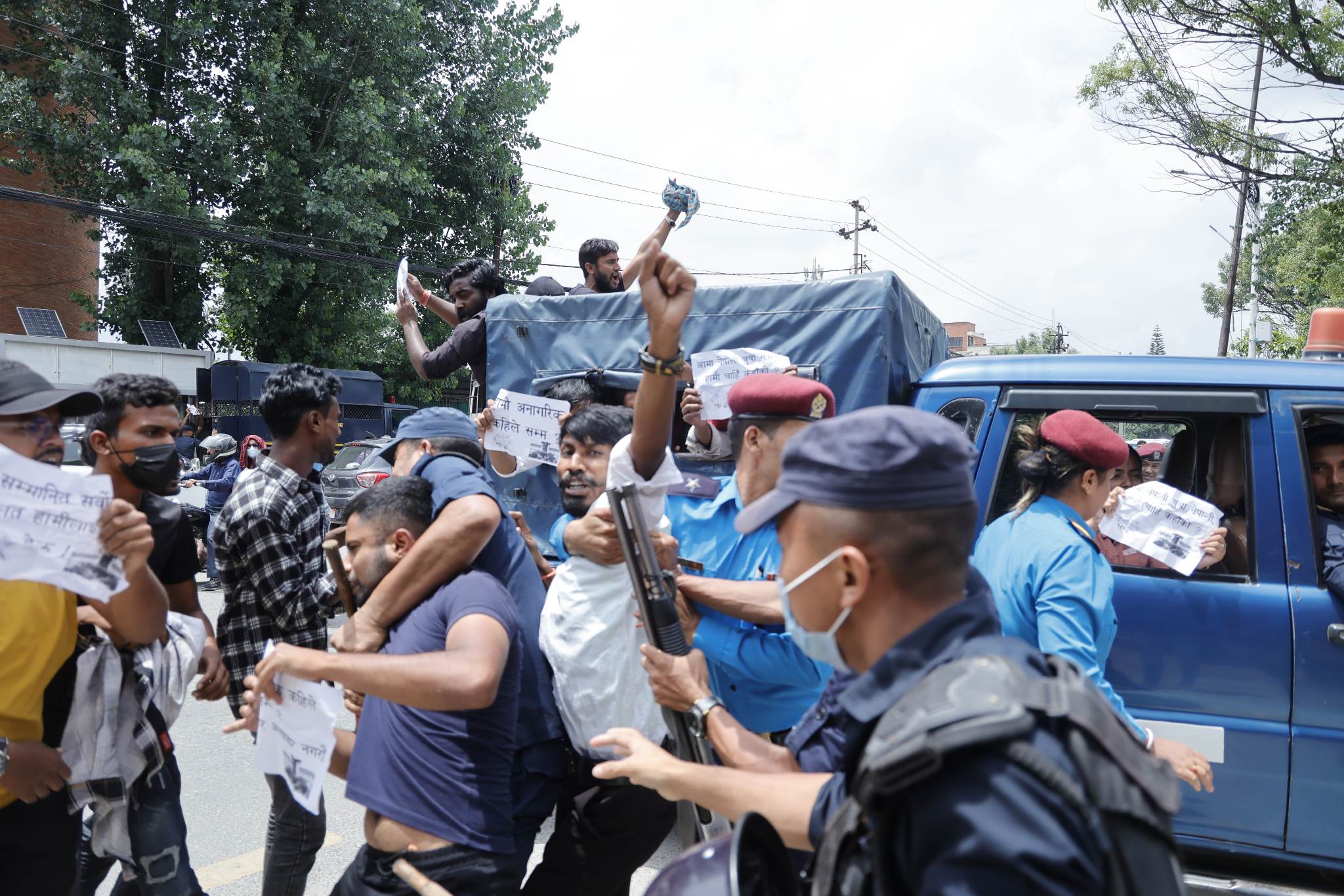 'आमा नेपाली बुवा नेपाली, हामी कहाँको ?' (तस्वीरहरू) | Nepal Views ...