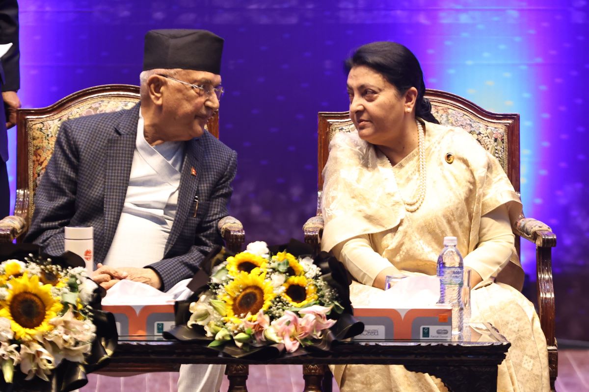 एमाले नेतृत्वमा विद्या भण्डारी : कसलाई के असर पर्छ ? | Nepal Views: Voices, Perspectives ...