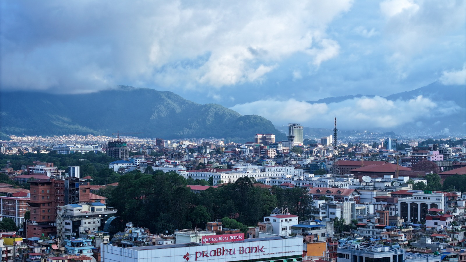 तस्वीरमा हेर्नुहोस्, काठमाडौं उपत्यकाको मौसम | Nepal Views: Voices ...